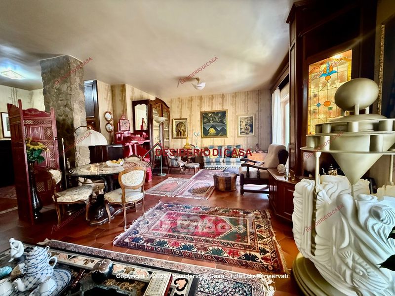 Appartamento in Vendita in Via Scaglione Pietro 15 a Palermo - 150mq ...