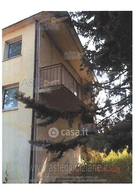 Cantina, solaio in Vendita in Via mare Adriatico 126 a Spoltore ...
