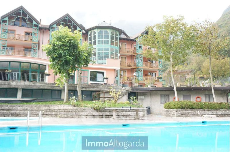 Edifici, stabili e palazzi in vendita a Tenno - Casa.it