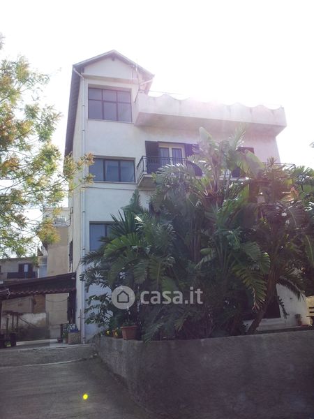 Case Indipendenti in vendita a Reggio Calabria in zona San Gregorio ...