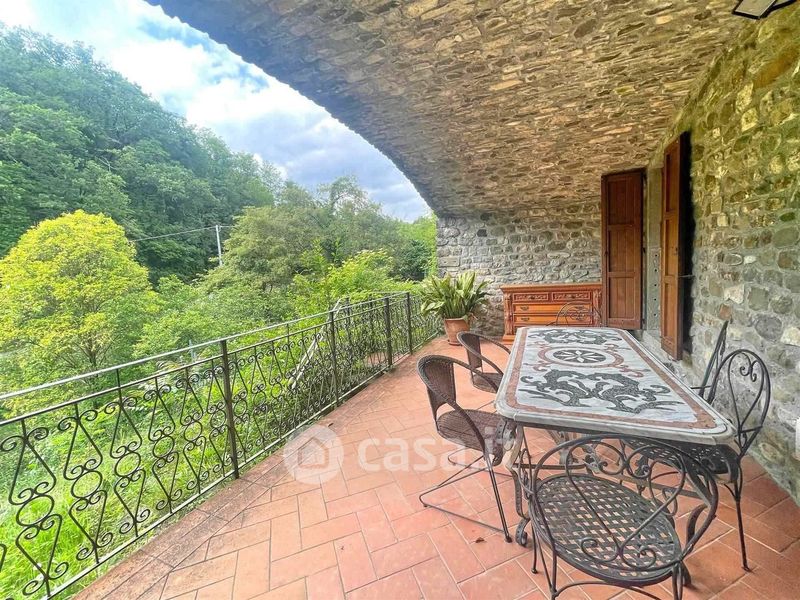 Quadrilocale in Vendita in zona Barbarasco a Tresana - 77mq - Casa.it