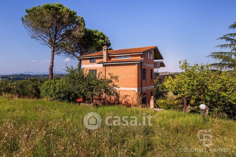 Case in vendita a Calcata - Casa.it