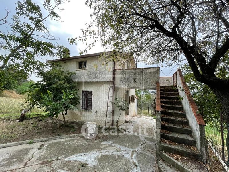 Case in vendita a Spoltore in zona Villa Santa Maria - Casa.it