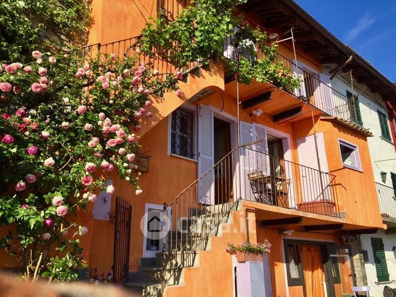 Casa indipendente in Vendita in Costa Belvedere 13 a Canelli - 149mq ...