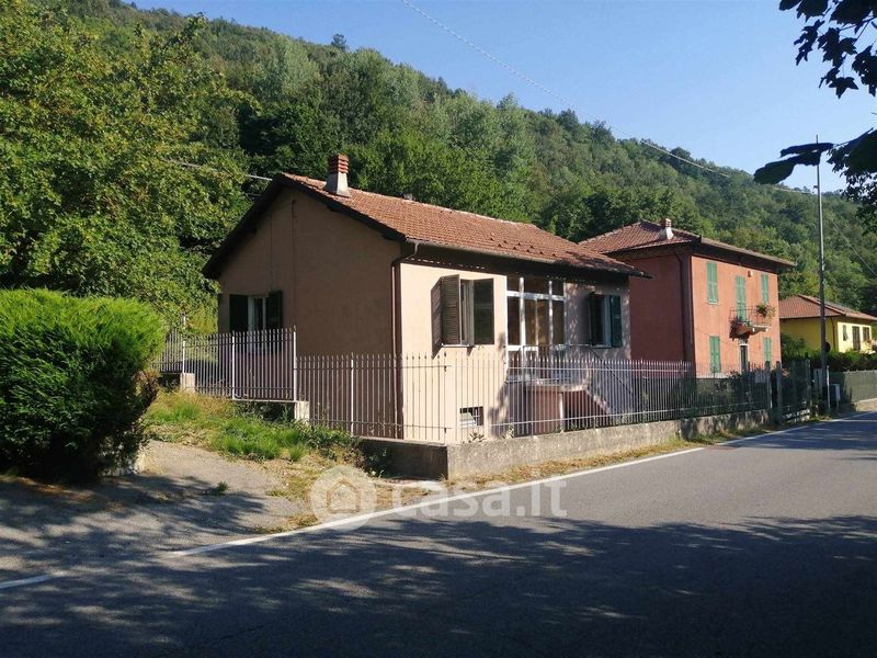 Casa indipendente in Vendita in Via firpo 38 a Casella - 75mq - Casa.it