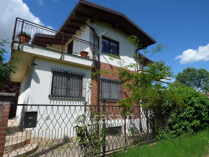 Casa bifamiliare, trifamiliare in Vendita in Corso Genova a Vigevano ...