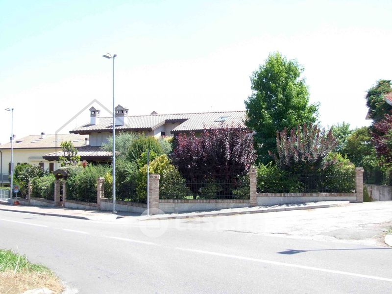 Casa indipendente in Vendita a Bertinoro - 435mq - Casa.it