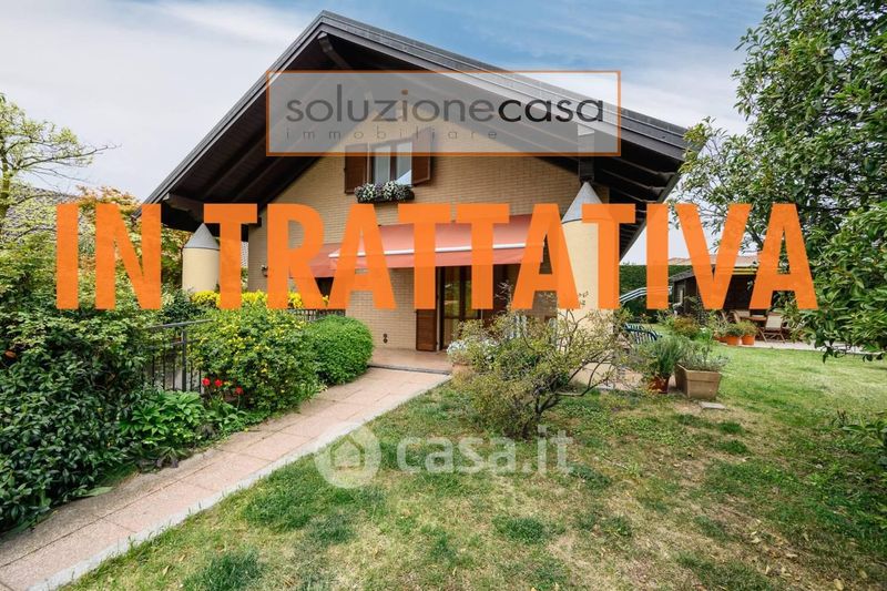 Ville in vendita a Morazzone - Casa.it