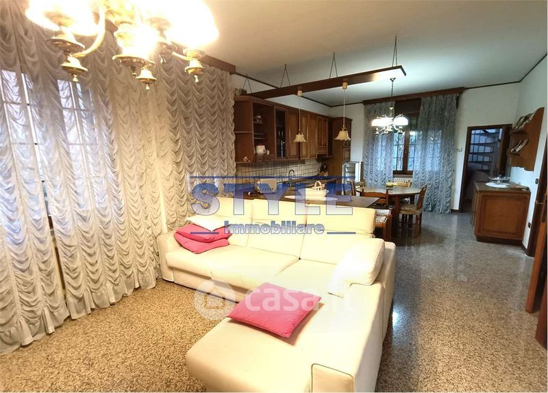 Case indipendenti in vendita a Campolongo Maggiore in zona Bojon-Santa ...