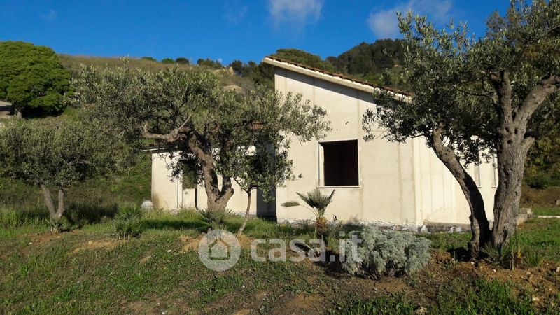 Villa in Vendita in Contrada Marzuco a Calatafimi-Segesta - 220mq - Casa.it