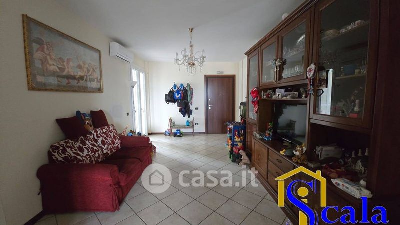 Quadrilocale in Vendita in zona Sant'Andrea dei Lagni a Santa Maria ...
