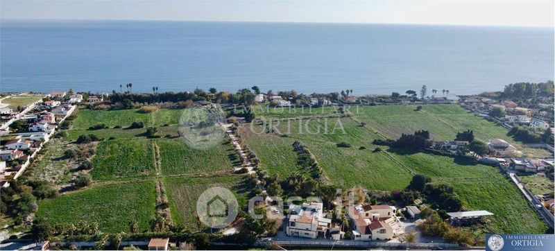Rustici, casali in vendita a Siracusa in zona Fanusa-Punta Milocca ...
