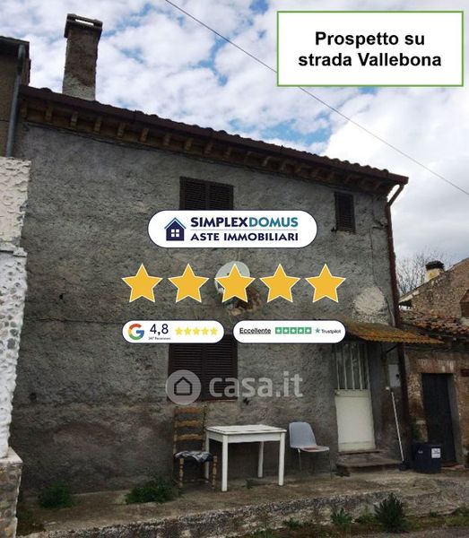 Trilocale in Vendita in Strada Vallebona a Viterbo - 82mq - Casa.it