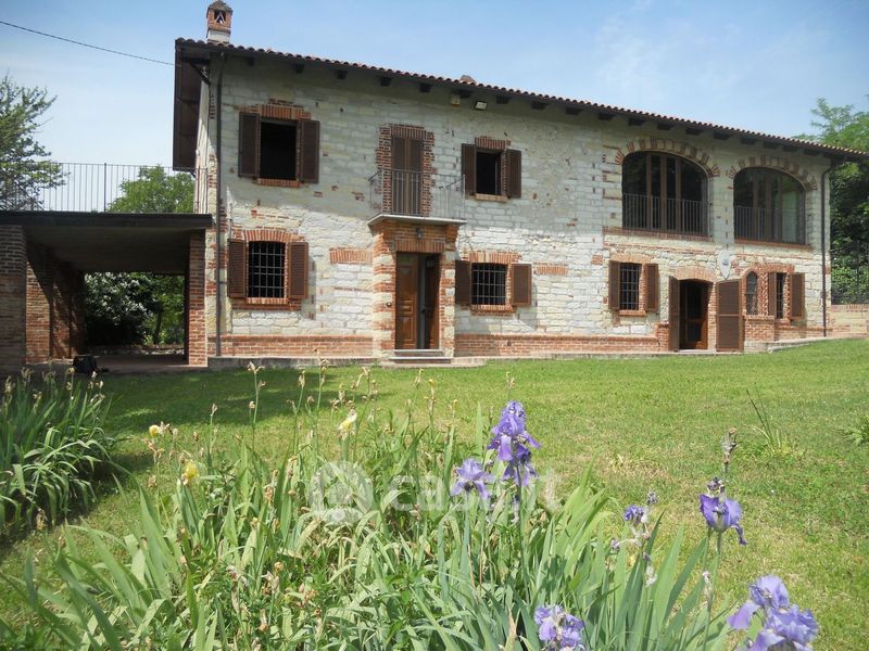 Rustico, casale in Vendita a Cereseto - 350mq - Casa.it