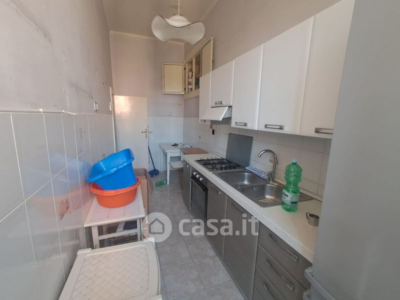 Case in affitto a Napoli vicino alla fermata metro Garibaldi - Casa.it