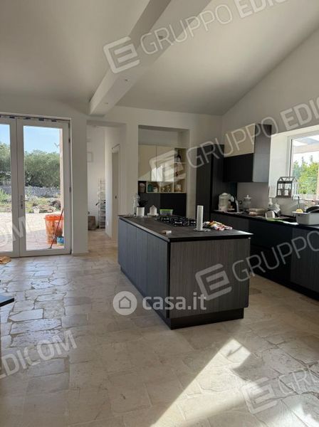 Villa in Vendita in Strada VICINALE TERZI SERRA CAPECE a Gioia del ...