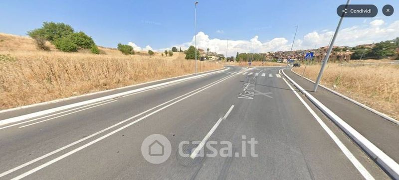 Bilocale in Vendita in Via di Marco Simone 80 /A a Roma - 67mq - Casa.it