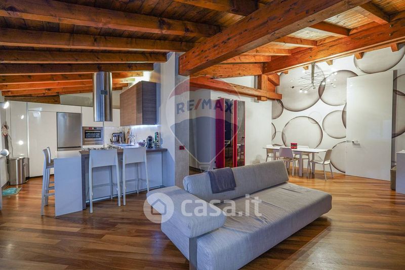 Attico, mansarda in Vendita a Stezzano - 148mq - Casa.it