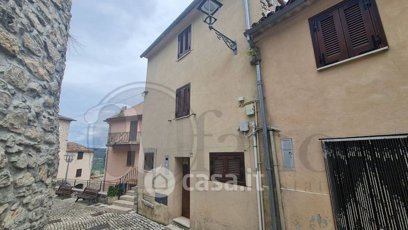 Case in vendita a Prossedi in zona Centro - Casa.it
