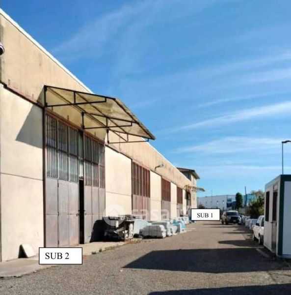 Locale commerciale in Vendita in Strada Poggino 104 a Viterbo - 55mq ...