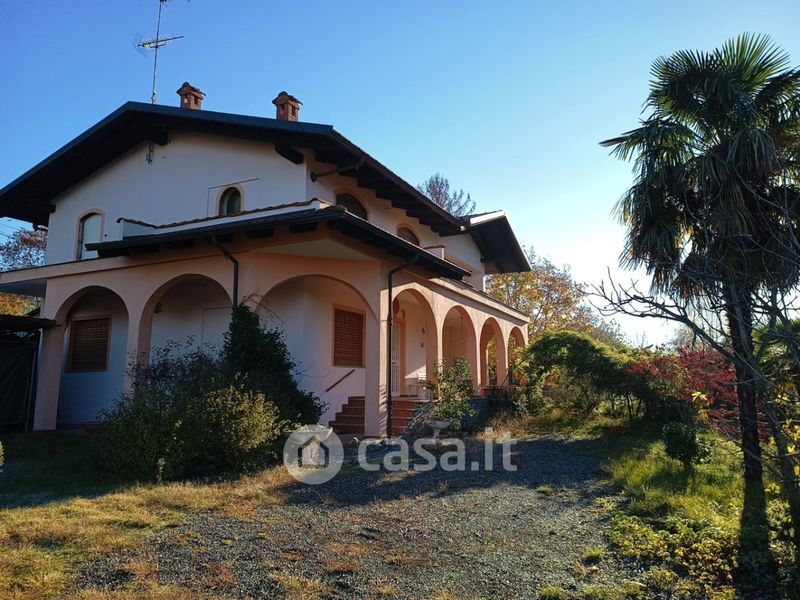 Ville in vendita a Viverone - Casa.it