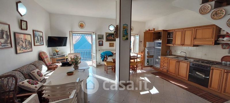 Appartamento in Vendita in Via dell'olmata a Jenne - 138mq - Casa.it