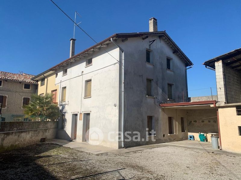 Case con giardino privato in vendita a Codroipo in zona Rivolto-Lonca ...