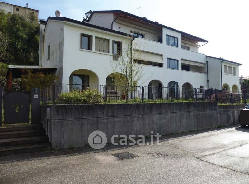 Case con giardino privato in vendita a Vittorio Veneto in zona ...