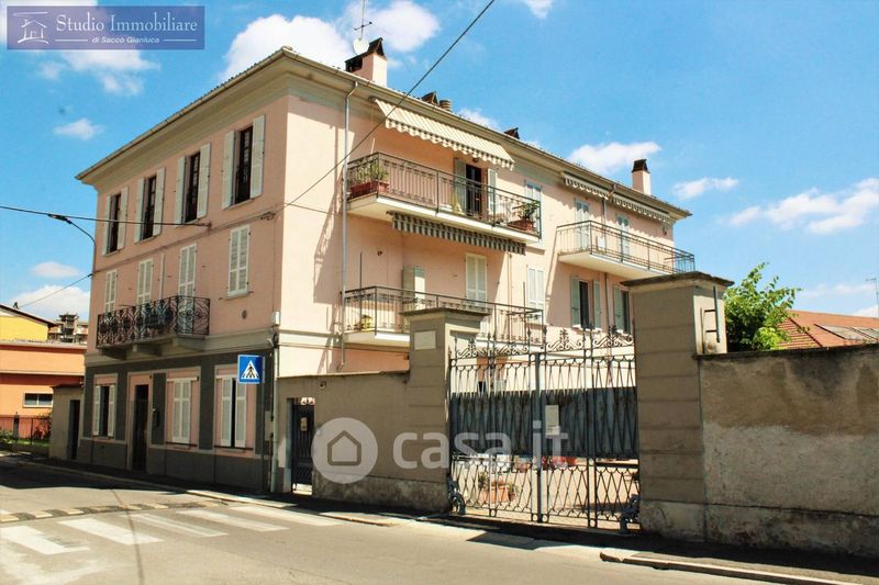 Trilocale in Vendita in Via Giuseppe Garibaldi 100 a Stradella - 186mq ...