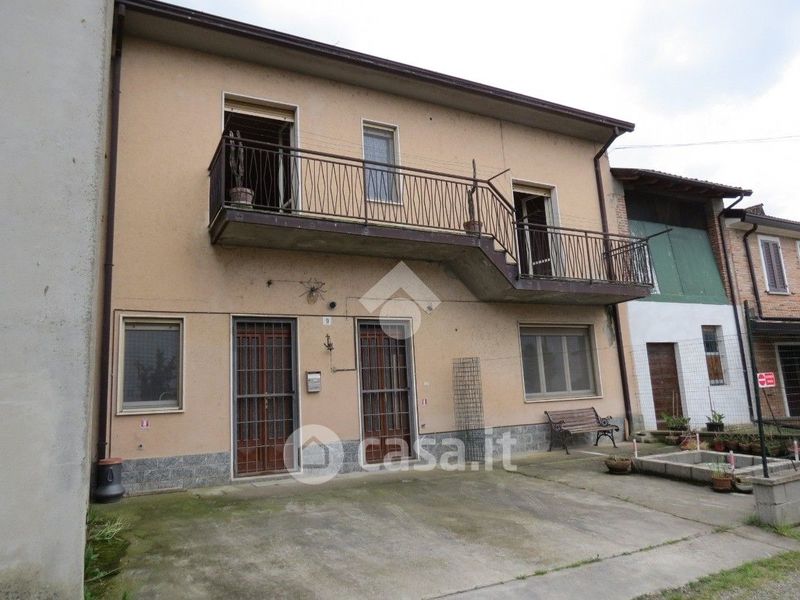 Casa indipendente in Vendita in Strada senza nome a Stradella - 160mq ...