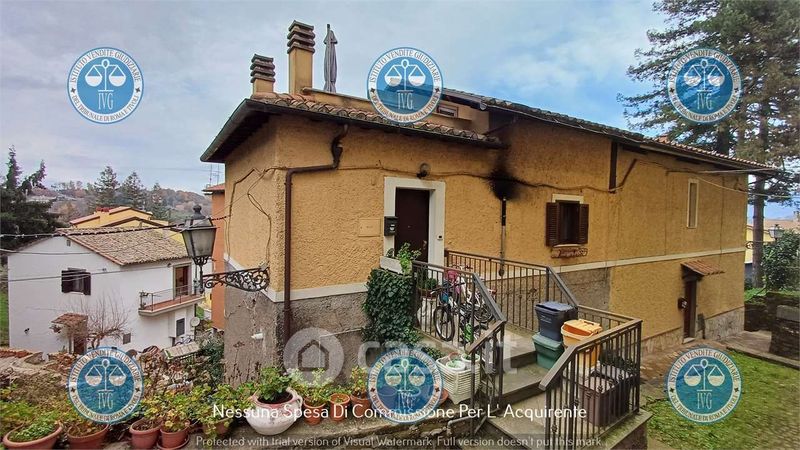 Trilocale in Vendita in Viale Piave 26 a San Vito Romano - 53mq - Casa.it