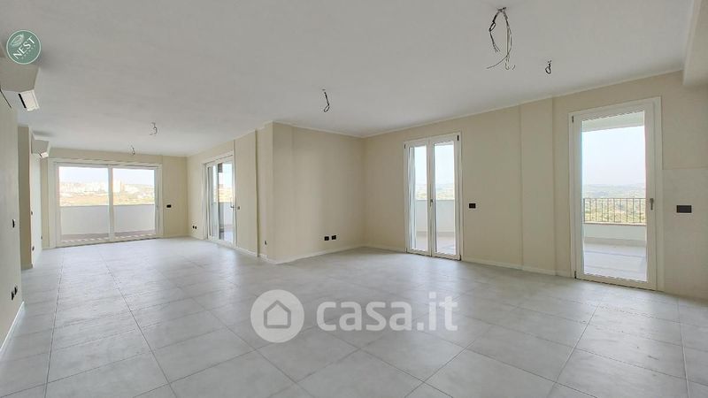 Attico, mansarda in Vendita in Via Venezia 5 -1 a Sassari - 138mq - Casa.it