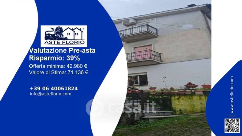 Trilocale in Vendita in Via Bellisario Brusco 55 a Fagnano Castello ...