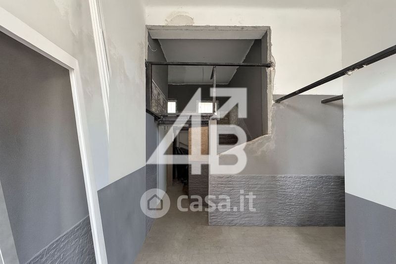Locale commerciale in Vendita in Strada Vecchia dell'Istria 84 a ...