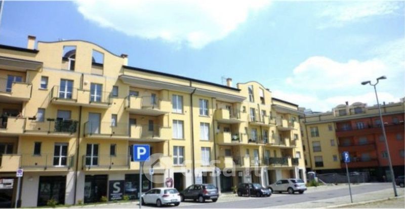Box/posto auto in Vendita in Via Tevere a Villa Guardia - 16mq - Casa.it