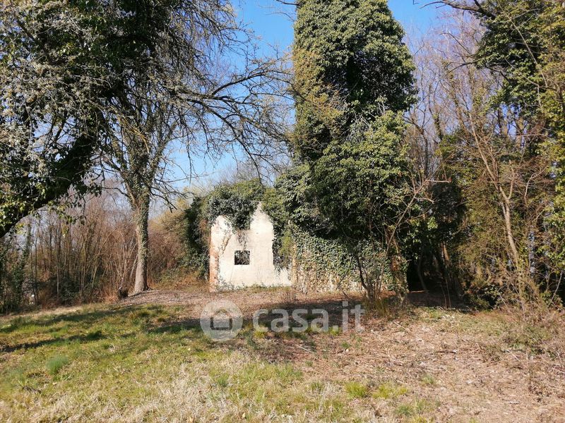 Rustici, casali in vendita a Nervesa della Battaglia in zona Centro ...
