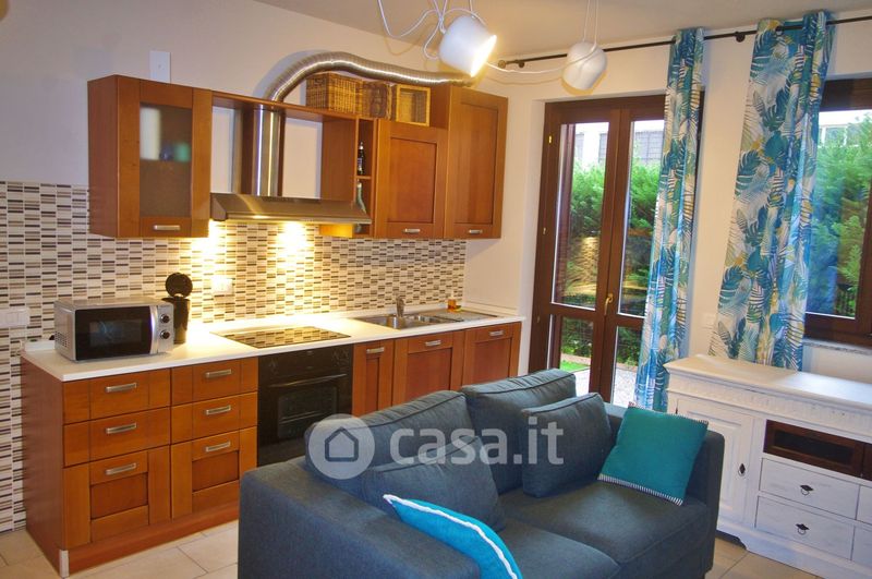 Bilocale in Affitto in Via Cesare Battisti a Jerago con Orago - 56mq ...