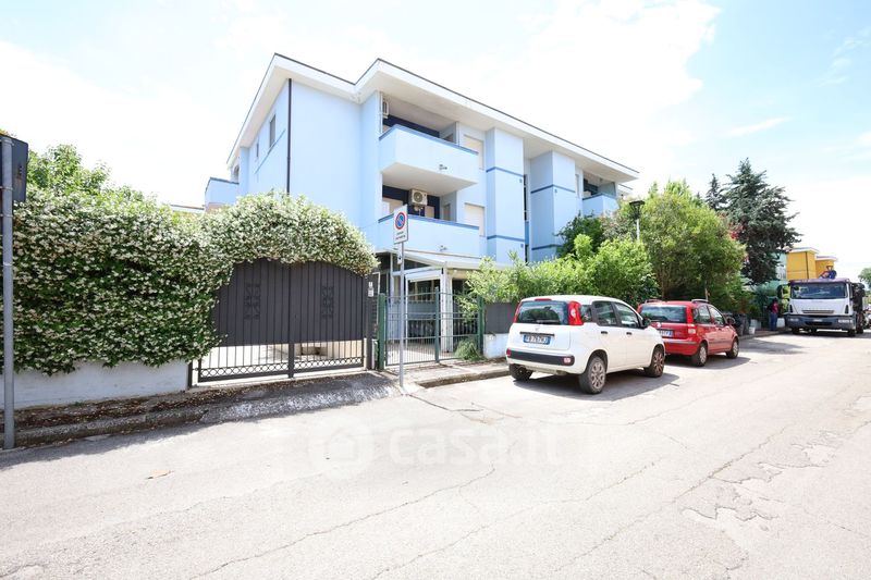 Bilocale in Vendita in Via Tirso a Pineto - 50mq - Casa.it