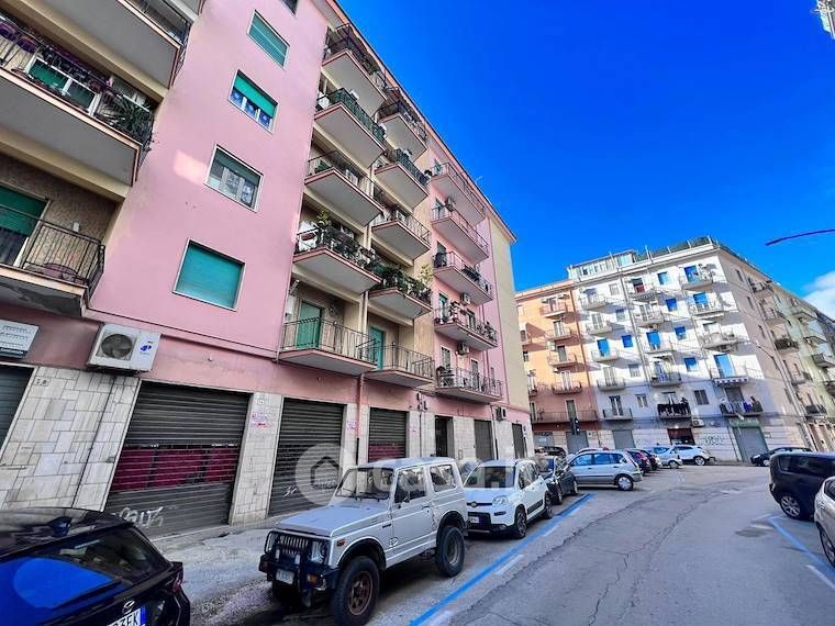 Locale commerciale in Vendita in Via Taranto 111 -91 a Foggia - 146mq ...