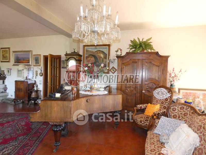 Casa indipendente in Vendita a Vicchio - 175mq - Casa.it