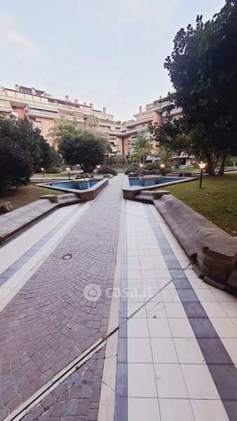 Monolocale in Vendita in Via Budapest 30 a Roma - 47mq - Casa.it