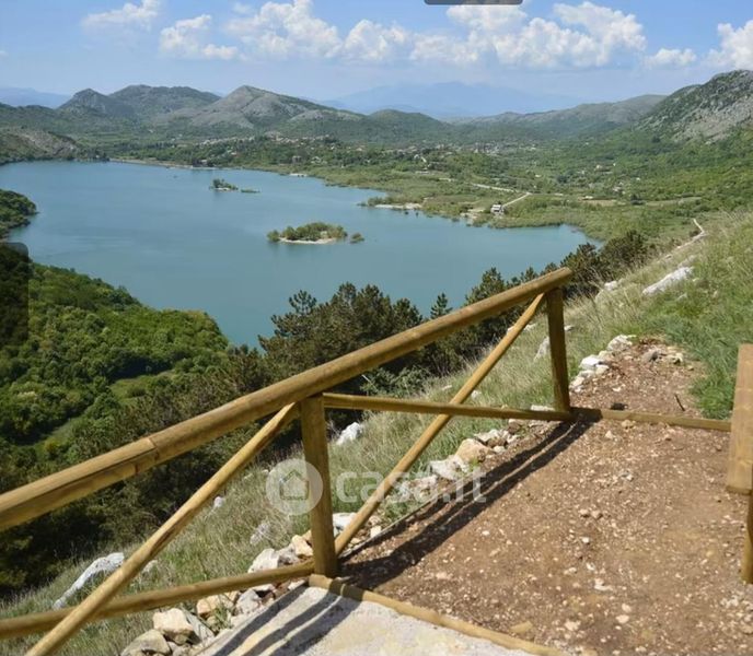 Case in vendita da privati a Gallo Matese in zona Vallelunga - Casa.it