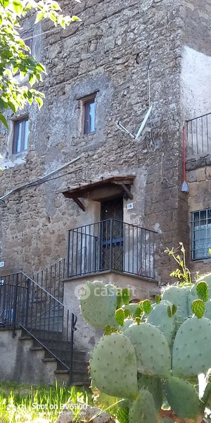 Case in vendita da privati a Calcata - Casa.it