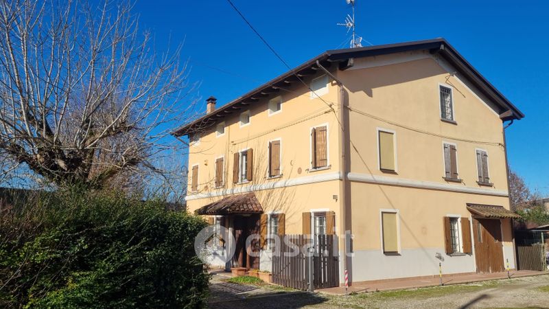 Casa Indipendente in Vendita in Via Suozzi 775 a San Felice sul Panaro ...